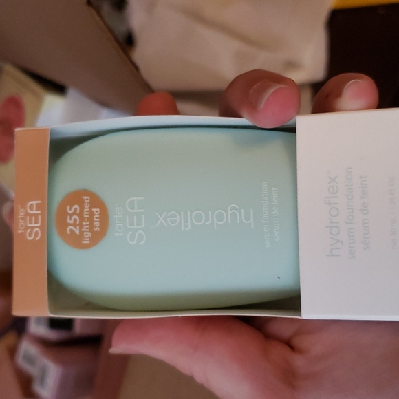 tarte | Makeup | Tarte Sea Hydroflex Serum Foundation In Shade 25s Light Medium Sand | Poshmark